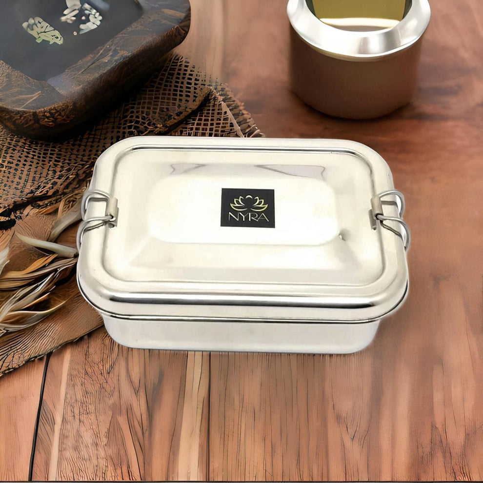 Stainless Steel Food Pack Lunch Box with Locking Clip – Nyra® Kitchenware